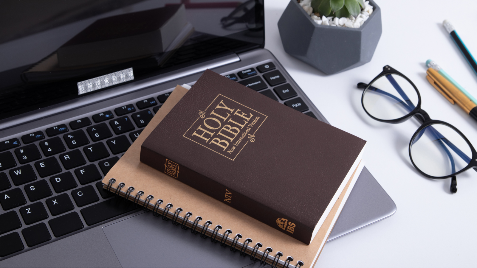 How to Prepare Small Group Bible Study Lessons: A Practical Guide ...